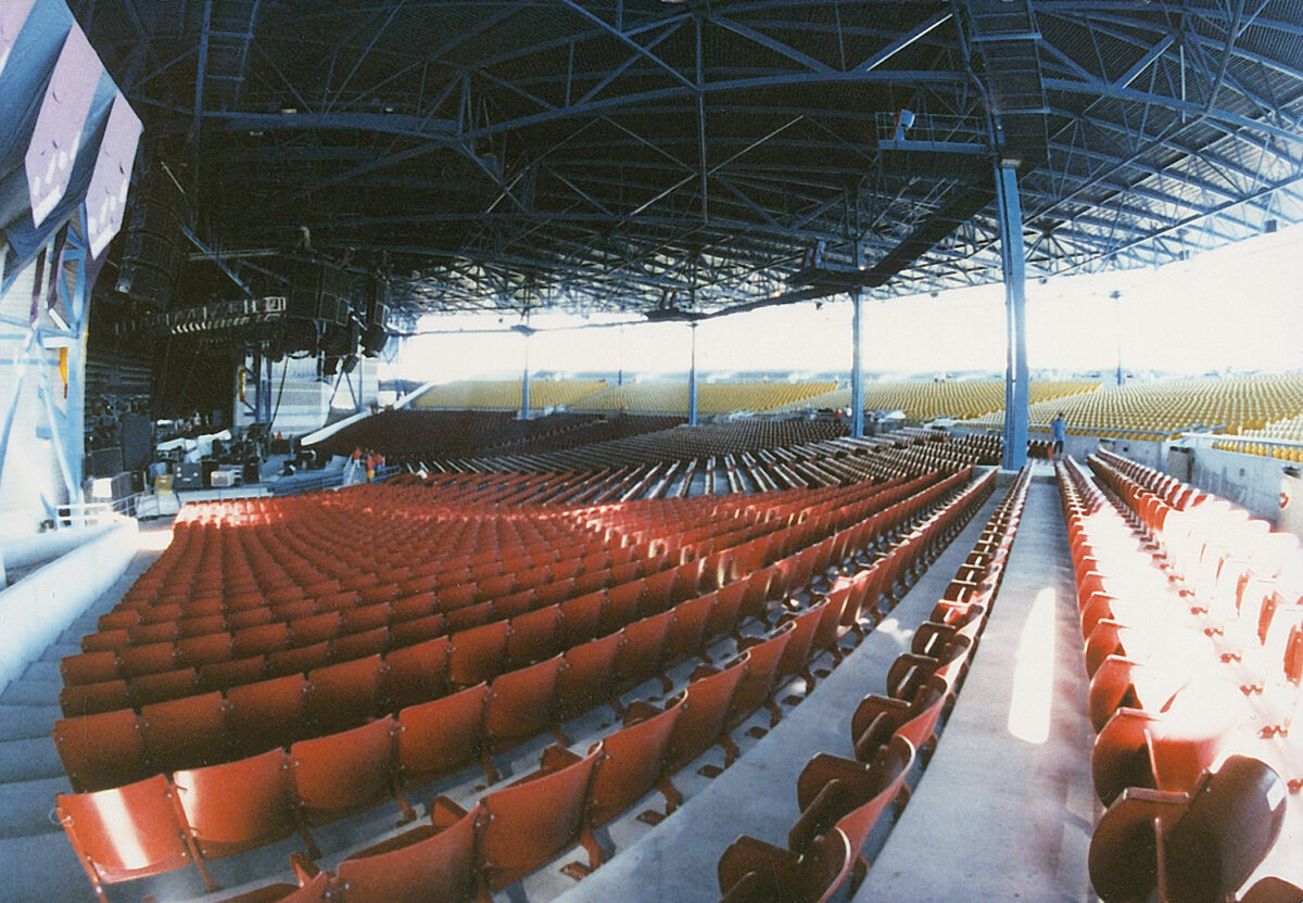 THE MARCUS AMPHITHEATER - Hunzinger Construction Co.