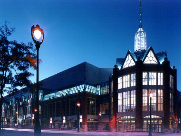 WISCONSIN CENTER MILWAUKEE CONVENTION CENTER – PHASE I & II - Hunzinger ...